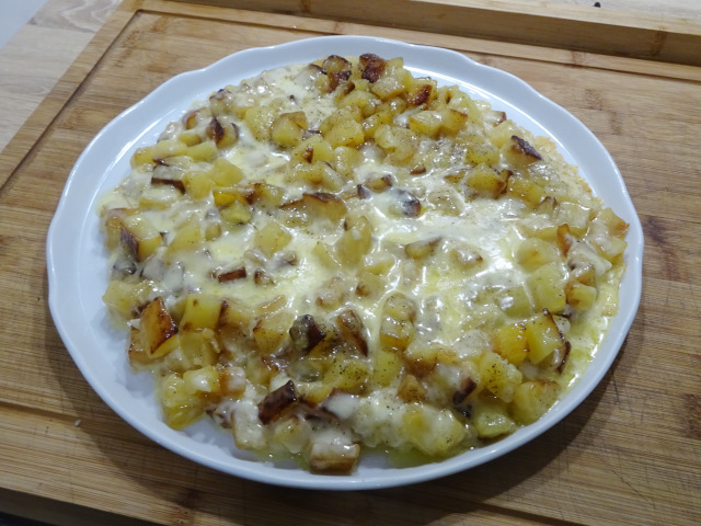 Truffade - La recette en photo. Conseil de découpe, cuisson, décoration